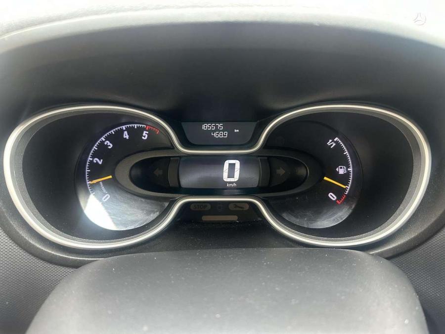 Black Opel Vivaro 2017 in Panevezys, with an engine capacity of 1.60 L and mileage of 186 thousand km for 7250 €, photo 26 on AUTOMOTO.COM.LV