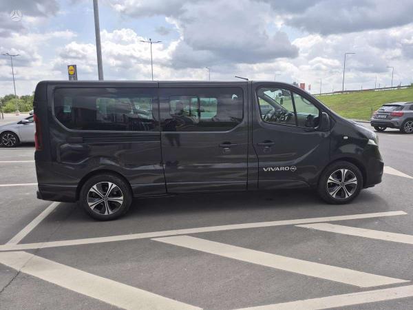 Black Opel Vivaro 2017 in Vilnius, with an engine capacity of 1.60 L and mileage of 223 thousand km for 11700 €, photo 1 on AUTOMOTO.COM.LV
