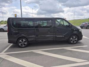 Black Opel Vivaro 2017 in Vilnius, with an engine capacity of 1.60 L and mileage of 223 thousand km for 11700 €, photo 1 on AUTOMOTO.COM.LV