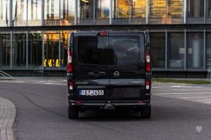 Melns Opel Vivaro 2018 Viļņa, ar dzinēja tilpumu 1.60 L un nobraukumu 247 tūkst. km par 10300 €, foto 5 vietnē AUTOMOTO.COM.LV