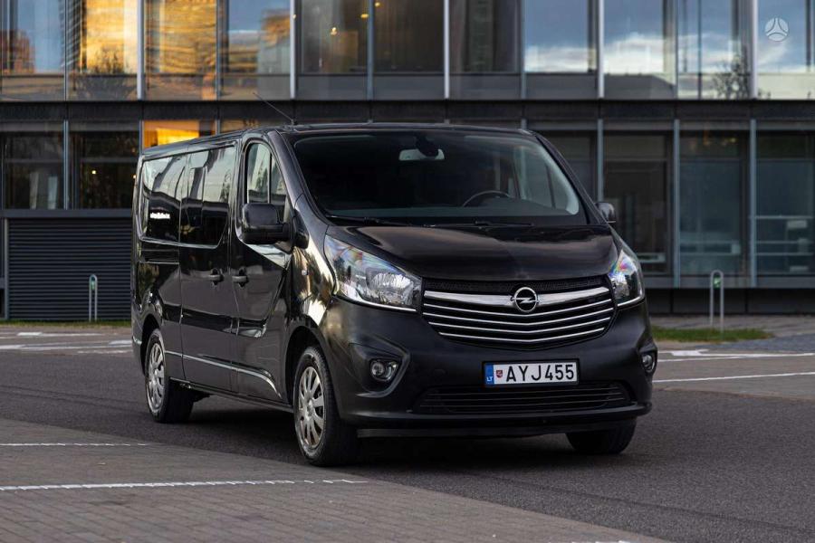 Melns Opel Vivaro 2018 Viļņa, ar dzinēja tilpumu 1.60 L un nobraukumu 247 tūkst. km par 10300 €, foto 7 vietnē AUTOMOTO.COM.LV