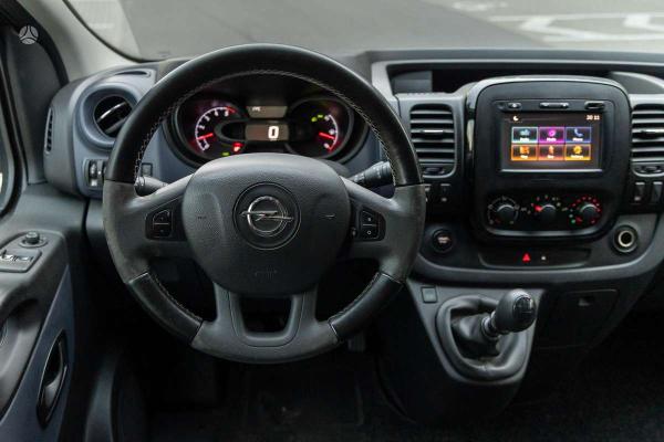 Melns Opel Vivaro 2018 Viļņa, ar dzinēja tilpumu 1.60 L un nobraukumu 247 tūkst. km par 10300 €, foto 10 vietnē AUTOMOTO.COM.LV
