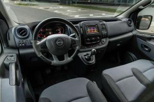 Melns Opel Vivaro 2018 Viļņa, ar dzinēja tilpumu 1.60 L un nobraukumu 247 tūkst. km par 10300 €, foto 13 vietnē AUTOMOTO.COM.LV