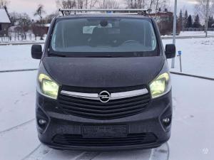 Melns Opel Vivaro 2020 Rokiškis, ar dzinēja tilpumu 1.70 L un nobraukumu 340 tūkst. km par 5650 €, foto  vietnē AUTOMOTO.COM.LV