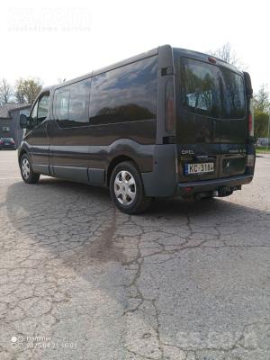 Melns Opel Vivaro 2003 Ogre, ar dzinēja tilpumu 1.90 L un nobraukumu 600 tūkst. km par 2700 €, foto 2 vietnē AUTOMOTO.COM.LV