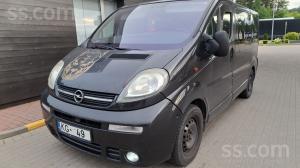 Melns Opel Vivaro 2003 Daugavpils, ar dzinēja tilpumu 1.90 L un nobraukumu 381 tūkst. km par 3300 €, foto  vietnē AUTOMOTO.COM.LV