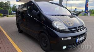 Black Opel Vivaro 2003 in Daugavpils, with an engine capacity of 1.90 L and mileage of 381 thousand km for 3300 €, photo 4 on AUTOMOTO.COM.LV