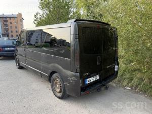 Черный Опель Виваро 2004 в Рига, объемом двигателя 2.50 л и пробегом 375 тыс. км за 1800 €, фото 3 на AUTOMOTO.COM.LV