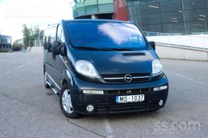 Melns Opel Vivaro 2005 Rīga, ar dzinēja tilpumu 2.50 L un nobraukumu 363 tūkst. km par 4150 €, foto 2 vietnē AUTOMOTO.COM.LV