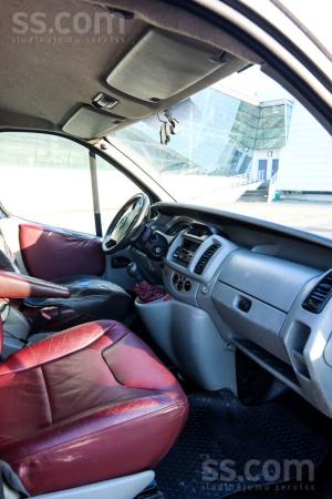 Melns Opel Vivaro 2005 Rīga, ar dzinēja tilpumu 2.50 L un nobraukumu 363 tūkst. km par 4150 €, foto 6 vietnē AUTOMOTO.COM.LV