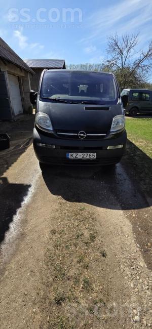 Melns Opel Vivaro 2005 Limbaži, ar dzinēja tilpumu 1.90 L un nobraukumu 0 tūkst. km par 4500 €, foto  vietnē AUTOMOTO.COM.LV