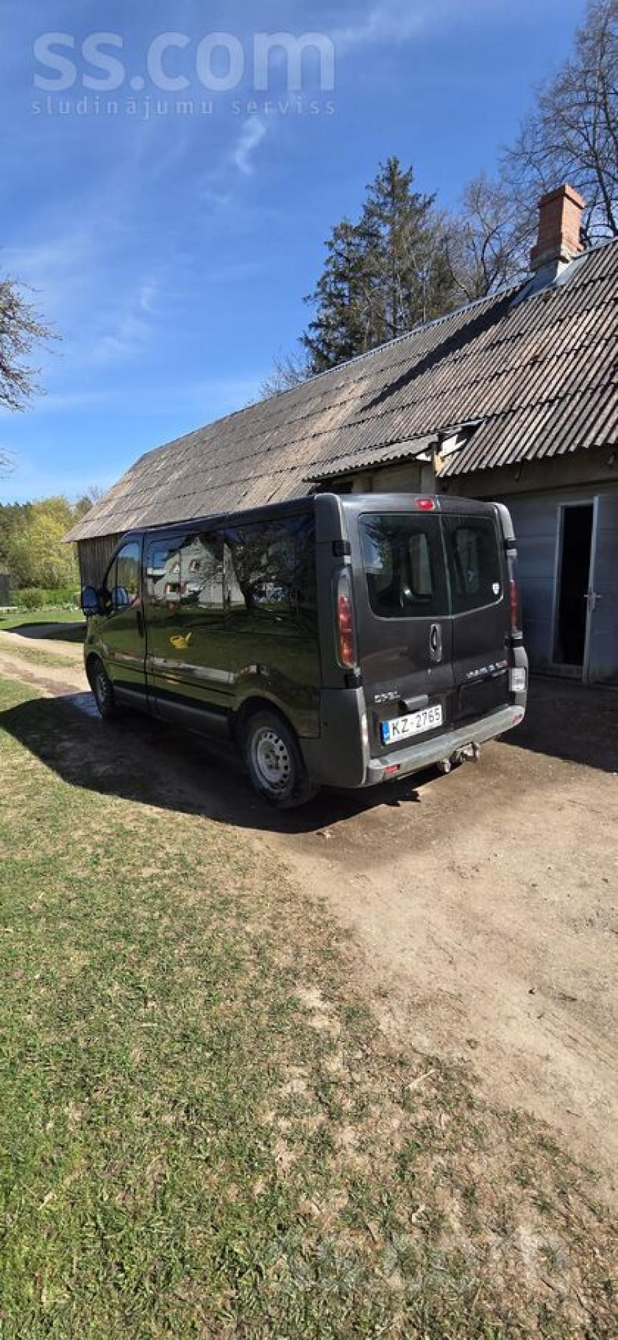 Melns Opel Vivaro 2005 Limbaži, ar dzinēja tilpumu 1.90 L un nobraukumu 0 tūkst. km par 4500 €, foto 3 vietnē AUTOMOTO.COM.LV