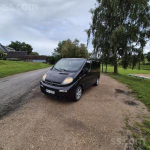 Melns Opel Vivaro 2005 Bauska, ar dzinēja tilpumu 2.50 L un nobraukumu 487 tūkst. km par 3900 €, foto 3 vietnē AUTOMOTO.COM.LV