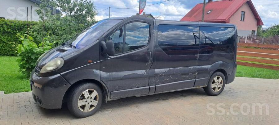 Melns Opel Vivaro 2005 Rīga, ar dzinēja tilpumu 2.50 L un nobraukumu 501 tūkst. km par 1000 €, foto 1 vietnē AUTOMOTO.COM.LV