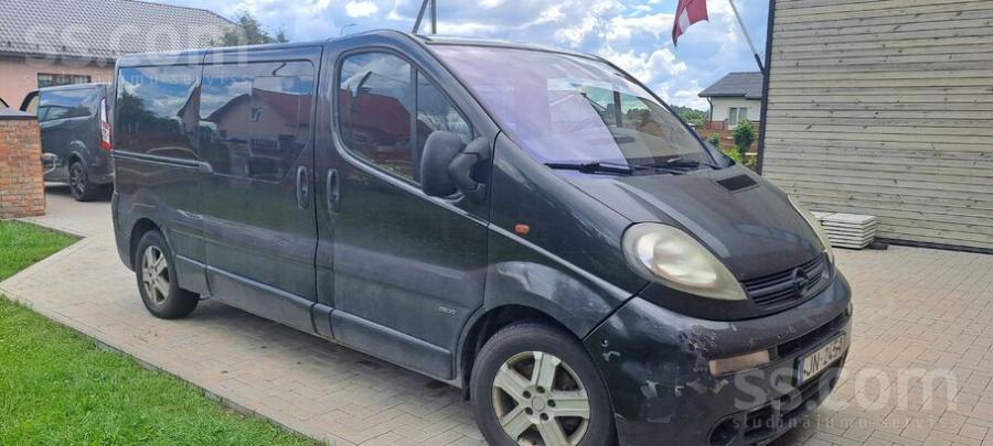 Melns Opel Vivaro 2005 Rīga, ar dzinēja tilpumu 2.50 L un nobraukumu 501 tūkst. km par 1000 €, foto 3 vietnē AUTOMOTO.COM.LV