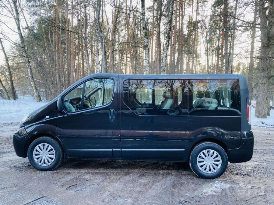 Melns Opel Vivaro 2006 Rīga, ar dzinēja tilpumu 2.50 L un nobraukumu 0 tūkst. km par 6590 €, foto 5 vietnē AUTOMOTO.COM.LV