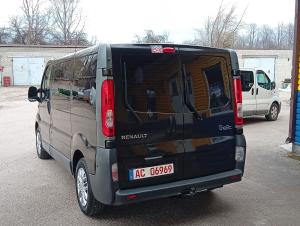 Black Opel Vivaro 2006 in Vilnius, with an engine capacity of 2.00 L and mileage of 212 thousand km for 5050 €, photo  on AUTOMOTO.COM.LV