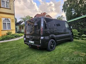 Black Opel Vivaro 2006 in Daugavpils, with an engine capacity of 1.90 L and mileage of 323 thousand km for 5950 €, photo 6 on AUTOMOTO.COM.LV