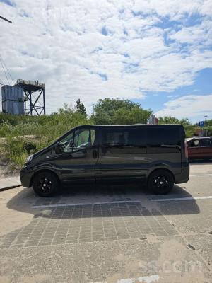 Black Opel Vivaro 2006 in Daugavpils, with an engine capacity of 1.90 L and mileage of 323 thousand km for 5950 €, photo 20 on AUTOMOTO.COM.LV