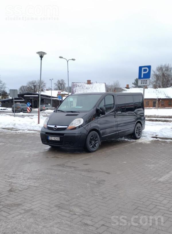 Black Opel Vivaro 2007 in Kuldiga, with an engine capacity of 2.00 L and mileage of 0 thousand km for 3450 €, photo 3 on AUTOMOTO.COM.LV