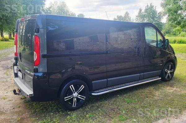 Melns Opel Vivaro 2007 Rīga, ar dzinēja tilpumu 2.50 L un nobraukumu 275 tūkst. km par 5400 €, foto 8 vietnē AUTOMOTO.COM.LV