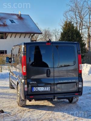 Melns Opel Vivaro 2007 Rīga, ar dzinēja tilpumu 2.50 L un nobraukumu 373 tūkst. km par 5200 €, foto 6 vietnē AUTOMOTO.COM.LV