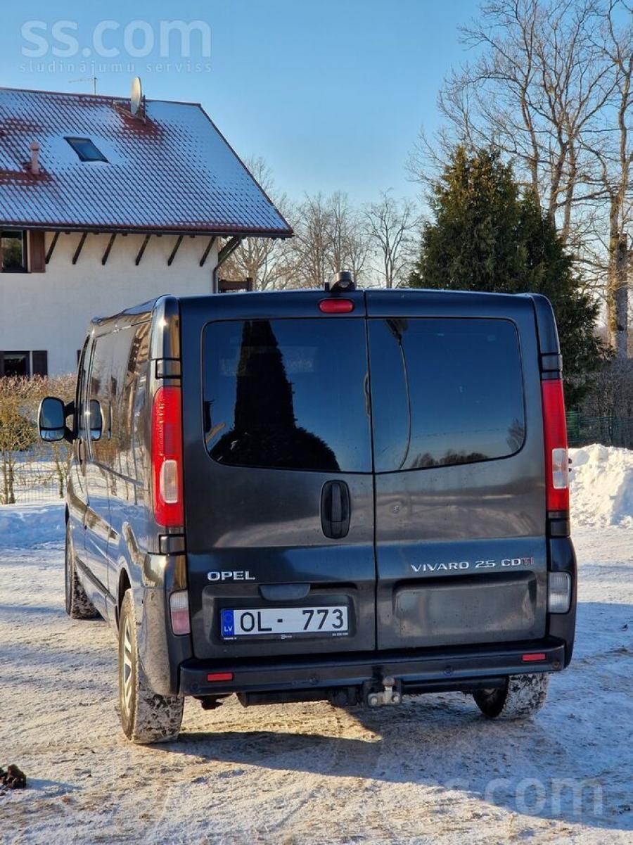 Melns Opel Vivaro 2007 Rīga, ar dzinēja tilpumu 2.50 L un nobraukumu 373 tūkst. km par 5200 €, foto 6 vietnē AUTOMOTO.COM.LV