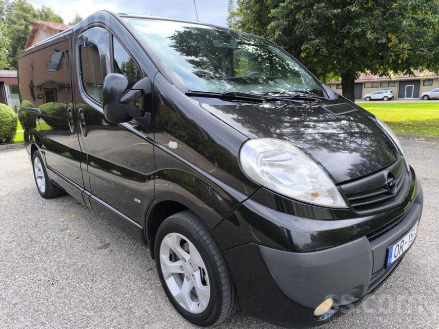 Melns Opel Vivaro 2007 Valmiera, ar dzinēja tilpumu 2.50 L un nobraukumu 341 tūkst. km par 9500 €, foto 1 vietnē AUTOMOTO.COM.LV