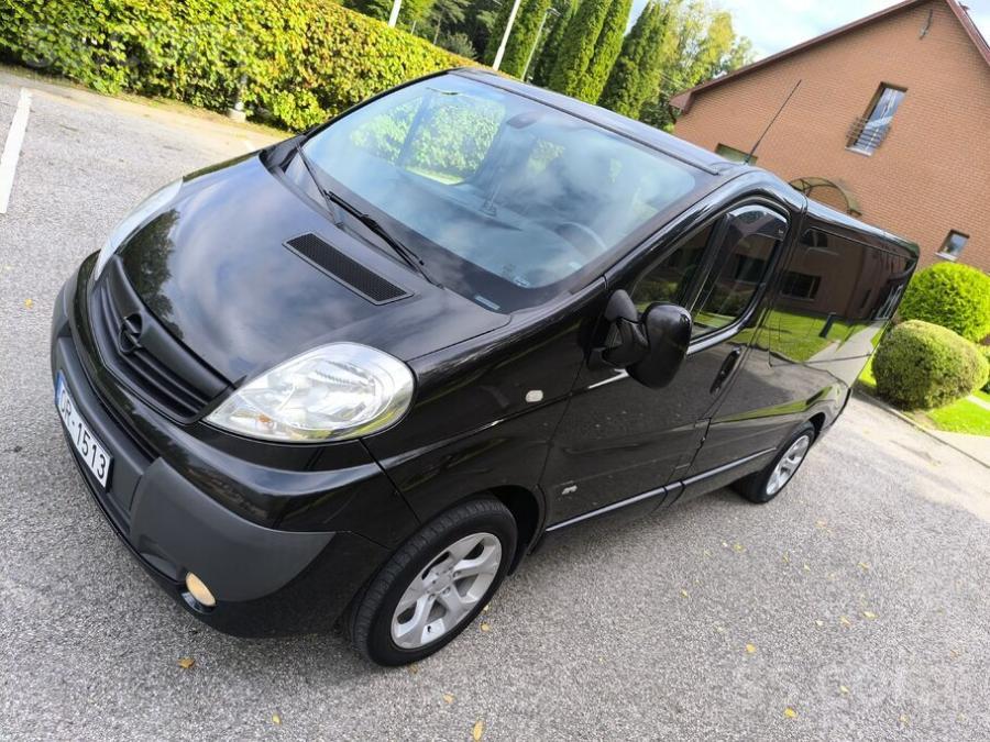 Melns Opel Vivaro 2007 Valmiera, ar dzinēja tilpumu 2.50 L un nobraukumu 341 tūkst. km par 9500 €, foto 14 vietnē AUTOMOTO.COM.LV