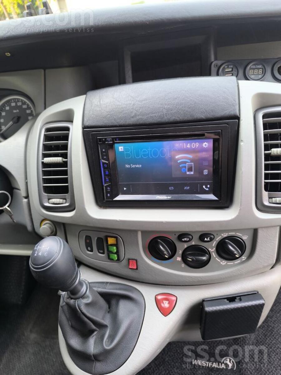 Melns Opel Vivaro 2007 Valmiera, ar dzinēja tilpumu 2.50 L un nobraukumu 341 tūkst. km par 9500 €, foto 19 vietnē AUTOMOTO.COM.LV