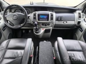 Melns Opel Vivaro 2007 Valmiera, ar dzinēja tilpumu 2.50 L un nobraukumu 341 tūkst. km par 9500 €, foto 25 vietnē AUTOMOTO.COM.LV
