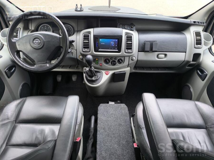Melns Opel Vivaro 2007 Valmiera, ar dzinēja tilpumu 2.50 L un nobraukumu 341 tūkst. km par 9500 €, foto 25 vietnē AUTOMOTO.COM.LV