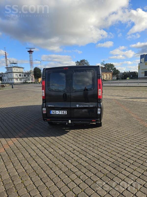 Melns Opel Vivaro 2008 Ventspils, ar dzinēja tilpumu 2.00 L un nobraukumu 314 tūkst. km par 5000 €, foto 5 vietnē AUTOMOTO.COM.LV