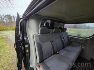 Black Opel Vivaro 2008 in Riga, with an engine capacity of 2.00 L and mileage of 297 thousand km for 6000 €, photo 25 on AUTOMOTO.COM.LV