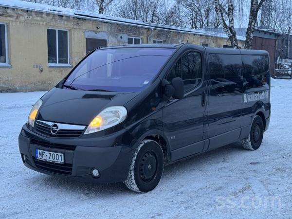 Melns Opel Vivaro 2008 Rīga, ar dzinēja tilpumu 2.50 L un nobraukumu 389 tūkst. km par 4900 €, foto 1 vietnē AUTOMOTO.COM.LV