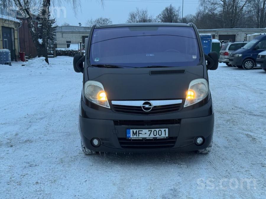 Melns Opel Vivaro 2008 Rīga, ar dzinēja tilpumu 2.50 L un nobraukumu 389 tūkst. km par 4900 €, foto 8 vietnē AUTOMOTO.COM.LV