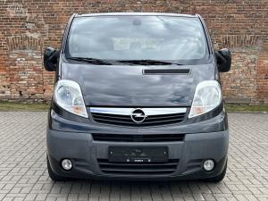 Melns Opel Vivaro 2008 Viļņa, ar dzinēja tilpumu 2.50 L un nobraukumu 305 tūkst. km par 7300 €, foto 3 vietnē AUTOMOTO.COM.LV