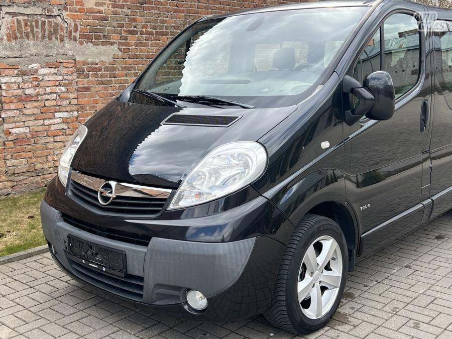 Melns Opel Vivaro 2008 Viļņa, ar dzinēja tilpumu 2.50 L un nobraukumu 305 tūkst. km par 7300 €, foto 12 vietnē AUTOMOTO.COM.LV