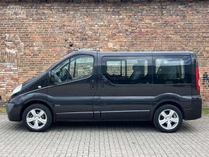 Black Opel Vivaro 2008 in Kedainiai, with an engine capacity of 2.50 L and mileage of 305 thousand km for 7299 €, photo 6 on AUTOMOTO.COM.LV