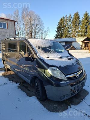Melns Opel Vivaro 2008 Limbaži, ar dzinēja tilpumu 1.90 L un nobraukumu 488 tūkst. km par 3100 €, foto  vietnē AUTOMOTO.COM.LV