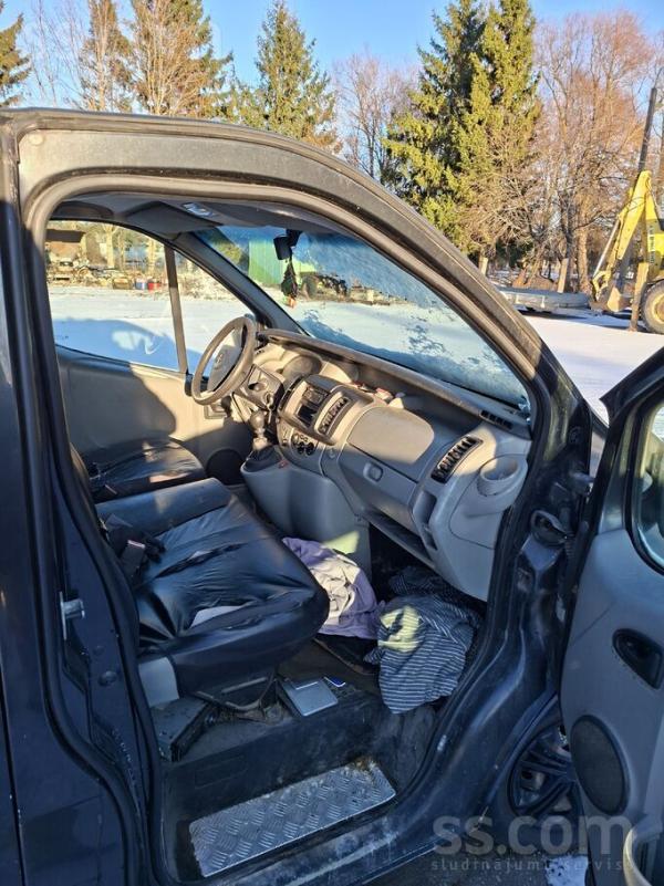 Melns Opel Vivaro 2008 Limbaži, ar dzinēja tilpumu 1.90 L un nobraukumu 488 tūkst. km par 3100 €, foto 7 vietnē AUTOMOTO.COM.LV