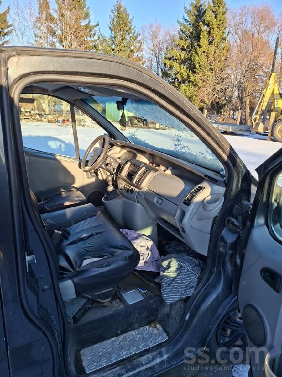 Melns Opel Vivaro 2008 Limbaži, ar dzinēja tilpumu 1.90 L un nobraukumu 488 tūkst. km par 3100 €, foto 8 vietnē AUTOMOTO.COM.LV