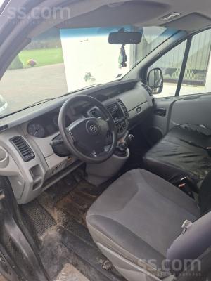 Melns Opel Vivaro 2008 Limbaži, ar dzinēja tilpumu 1.90 L un nobraukumu 488 tūkst. km par 1600 €, foto 15 vietnē AUTOMOTO.COM.LV