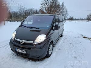 Black Opel Vivaro 2008 in Limbazi, with an engine capacity of 2.50 L and mileage of 292 thousand km for 7500 €, photo  on AUTOMOTO.COM.LV