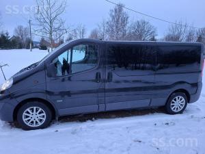 Black Opel Vivaro 2008 in Limbazi, with an engine capacity of 2.50 L and mileage of 292 thousand km for 7500 €, photo 4 on AUTOMOTO.COM.LV
