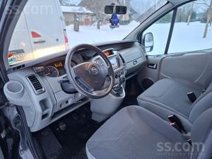 Black Opel Vivaro 2008 in Limbazi, with an engine capacity of 2.50 L and mileage of 292 thousand km for 7500 €, photo 8 on AUTOMOTO.COM.LV