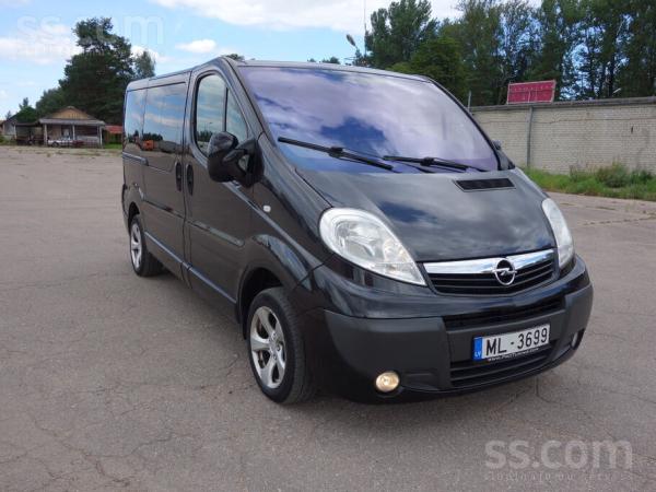 Black Opel Vivaro 2008 in Riga, with an engine capacity of 2.50 L and mileage of 0 thousand km for 5650 €, photo 1 on AUTOMOTO.COM.LV