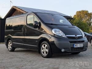 Черный Опель Виваро 2008 в Лиепая, объемом двигателя 2.50 л и пробегом 313 тыс. км за 7900 €, фото 3 на AUTOMOTO.COM.LV