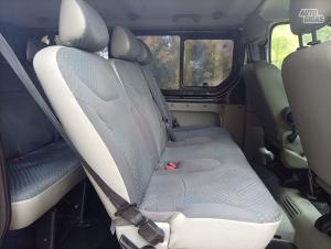 Black Opel Vivaro 2008 in Vilnius, with an engine capacity of 2.00 L and mileage of 265 thousand km for 5499 €, photo 11 on AUTOMOTO.COM.LV