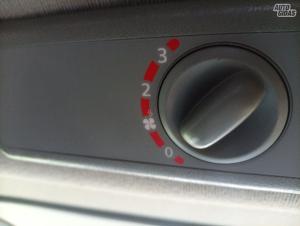 Black Opel Vivaro 2008 in Vilnius, with an engine capacity of 2.00 L and mileage of 265 thousand km for 5499 €, photo 12 on AUTOMOTO.COM.LV